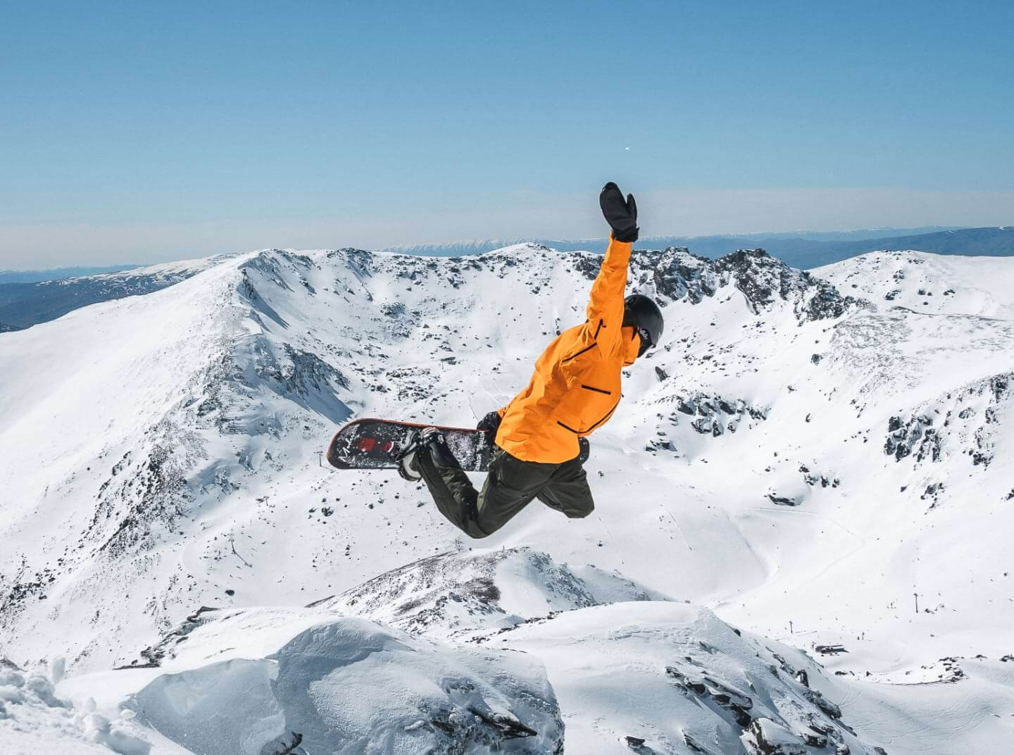 Superpass | 1 Pass, 10 Mountains, Endless Apres